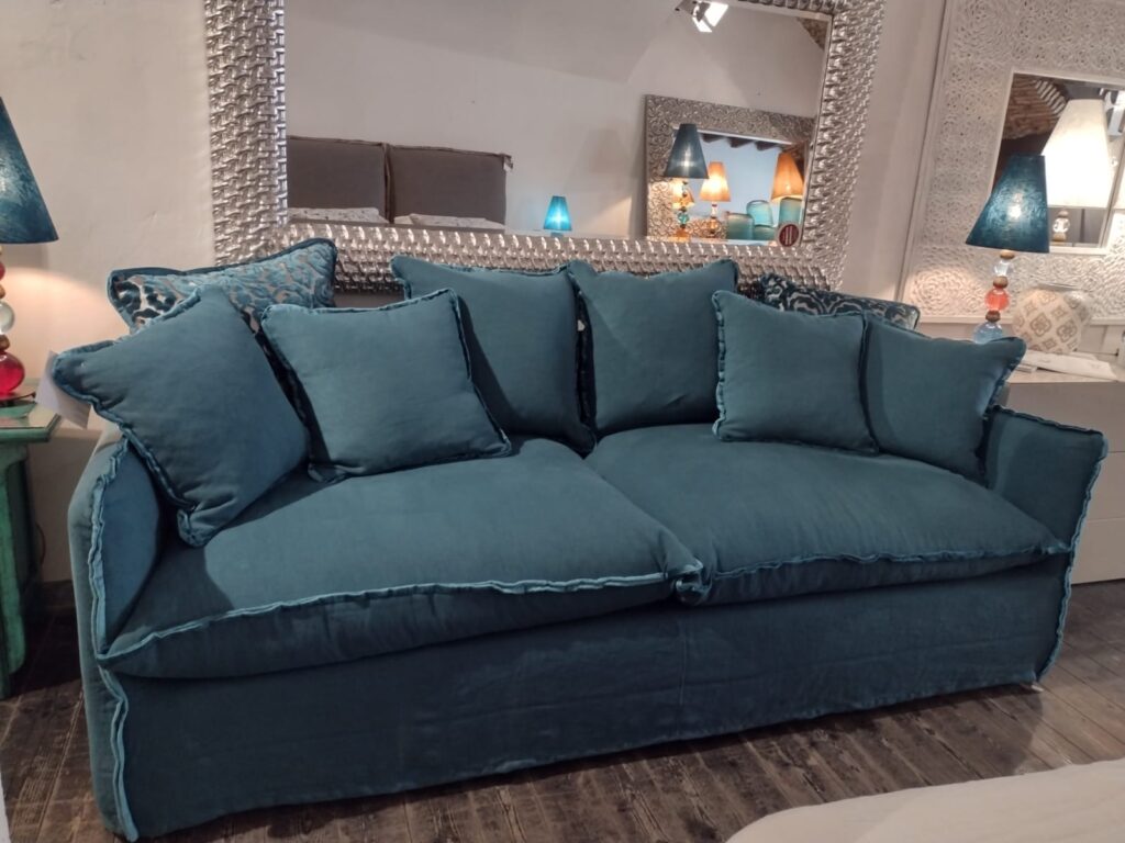 Catalogo divani - Confalone